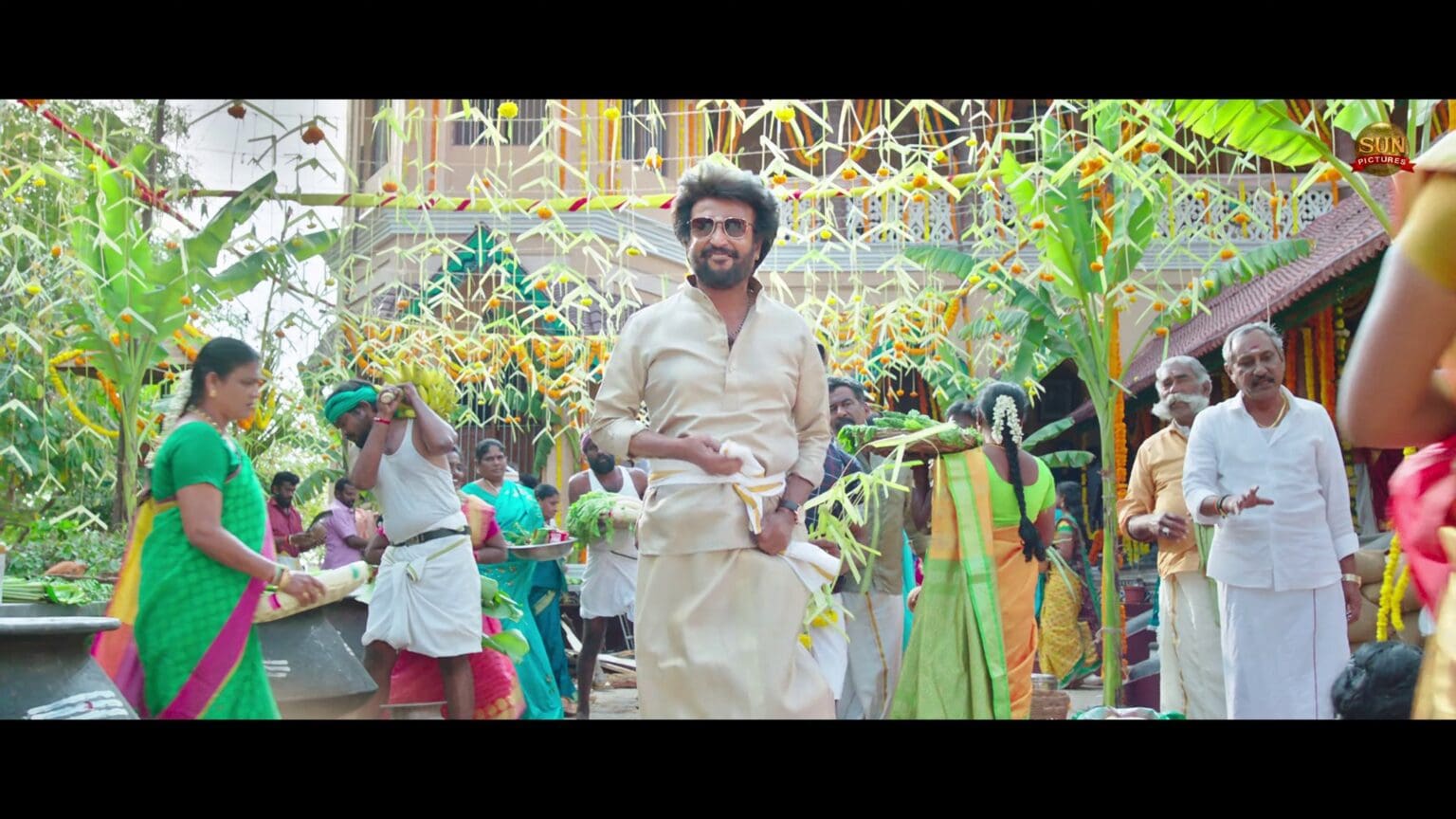 Annaatthe trailer: Vintage Rajini all set to light up Diwali ...