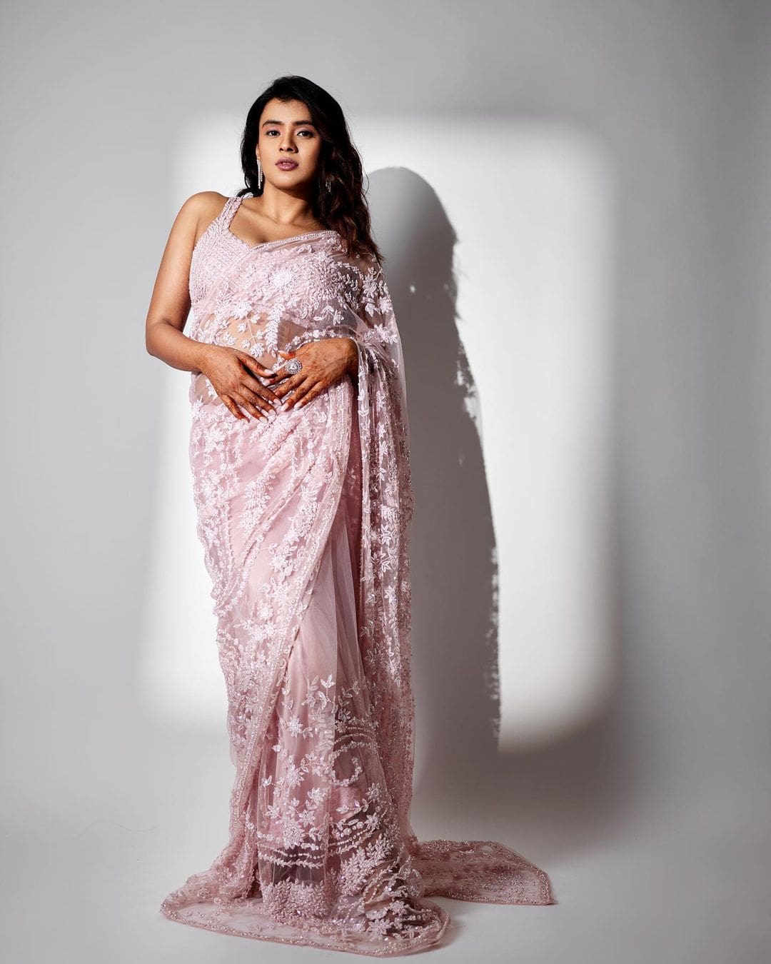 Hebah Patel Dazzles in Beautiful Saree - TrackTollywood